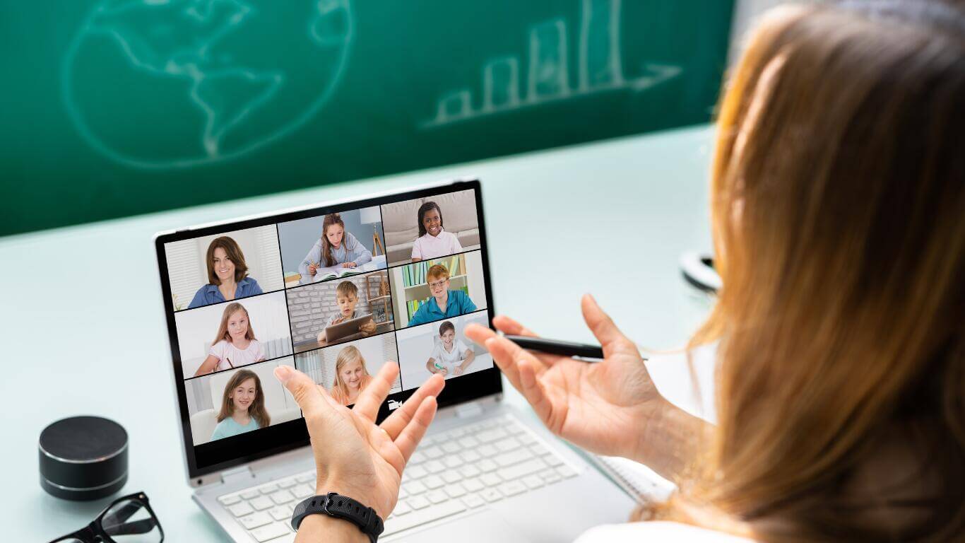 Support from Every Angle: How Digital Academy of Florida Puts ...